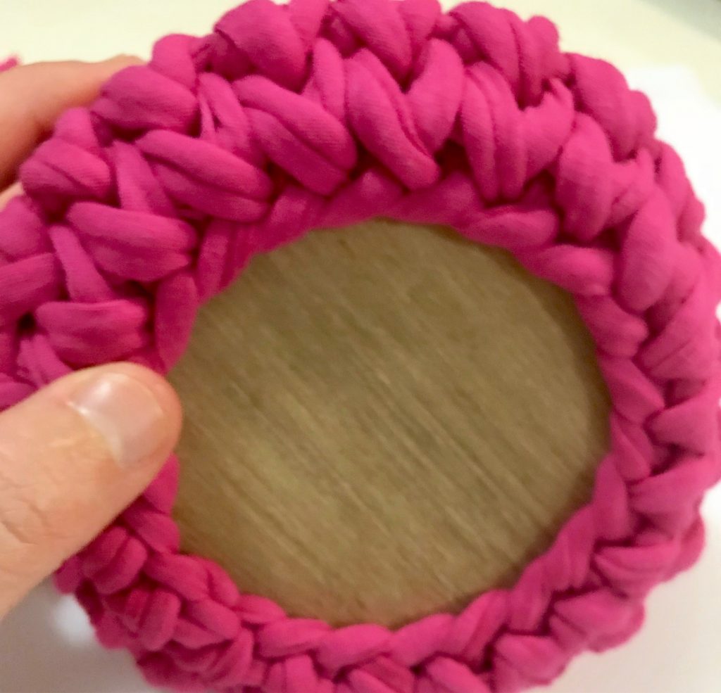 Three different methods for Casting On - Basket Bases Australia